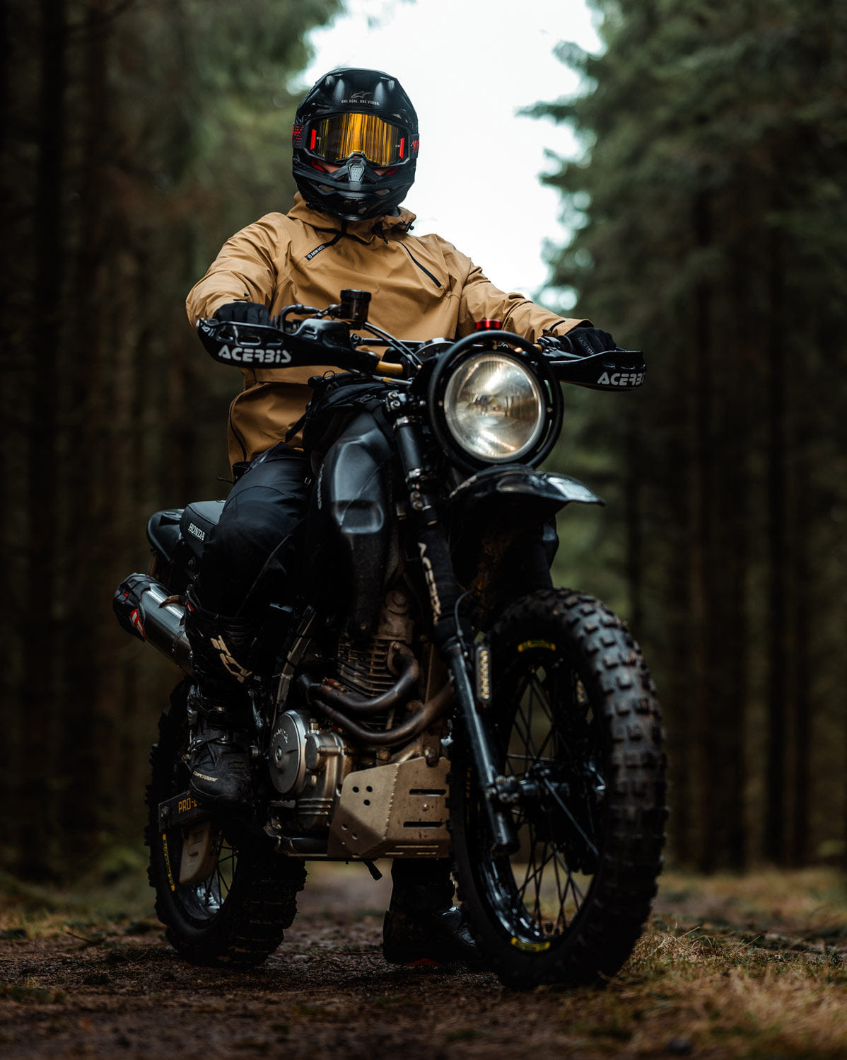 AKIN x GORM MOTO Anorak - Tan